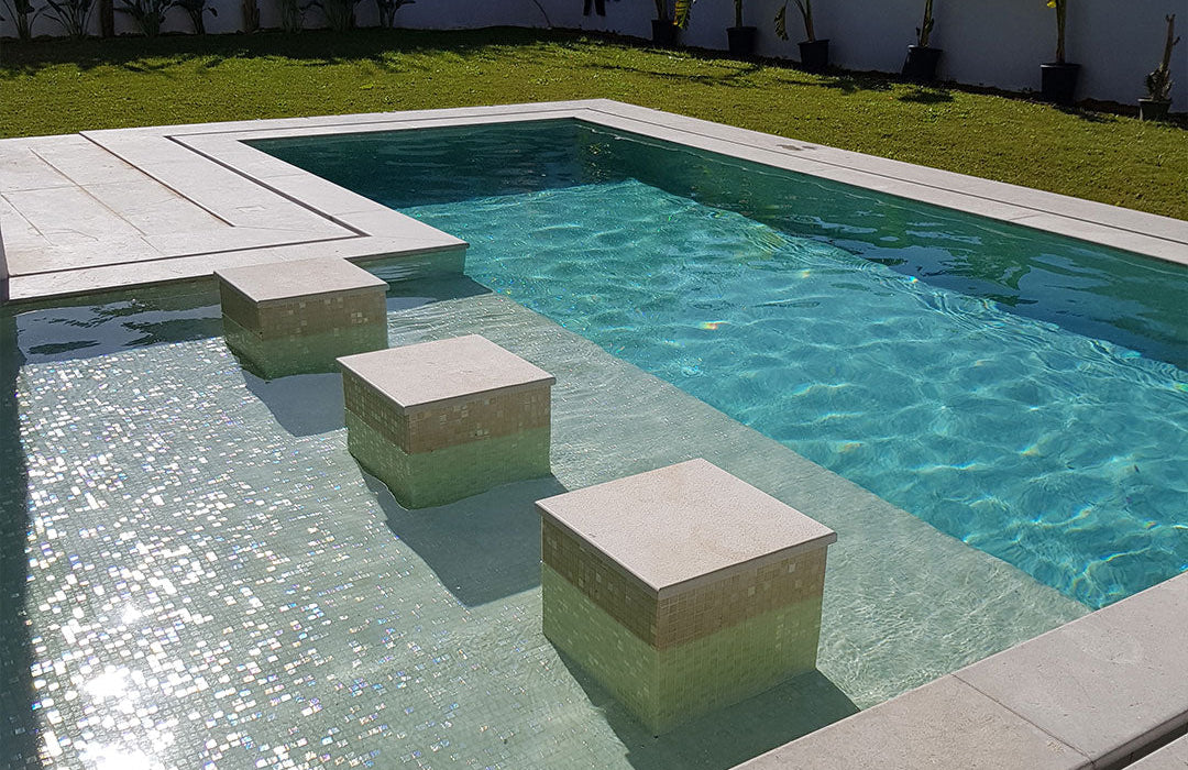 Shoreline Glass Tile | Kitchen, Bathroom, and Pool Tile – AquaBlu Mosaics