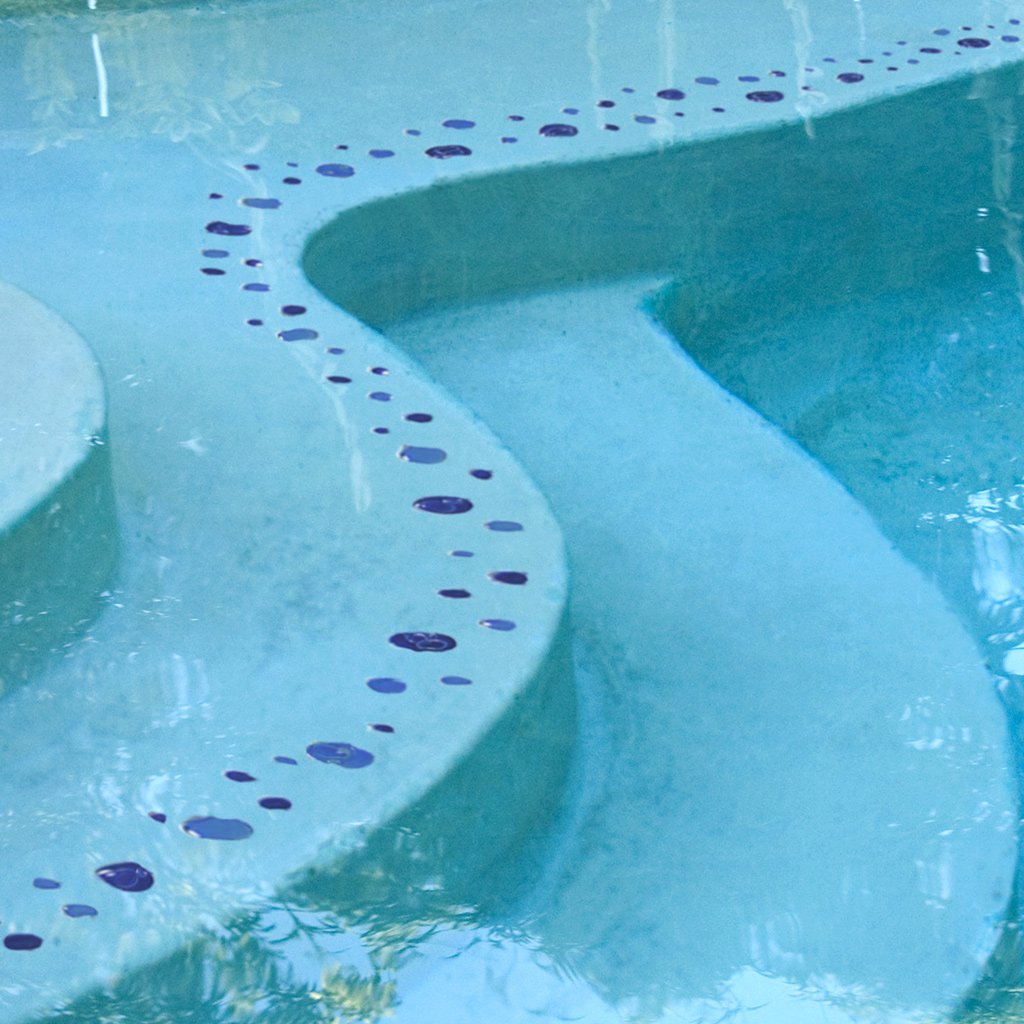 Step Markers - Bubbles Blue | SMBUBBLU | Pool Mosaic – AquaBlu Mosaics